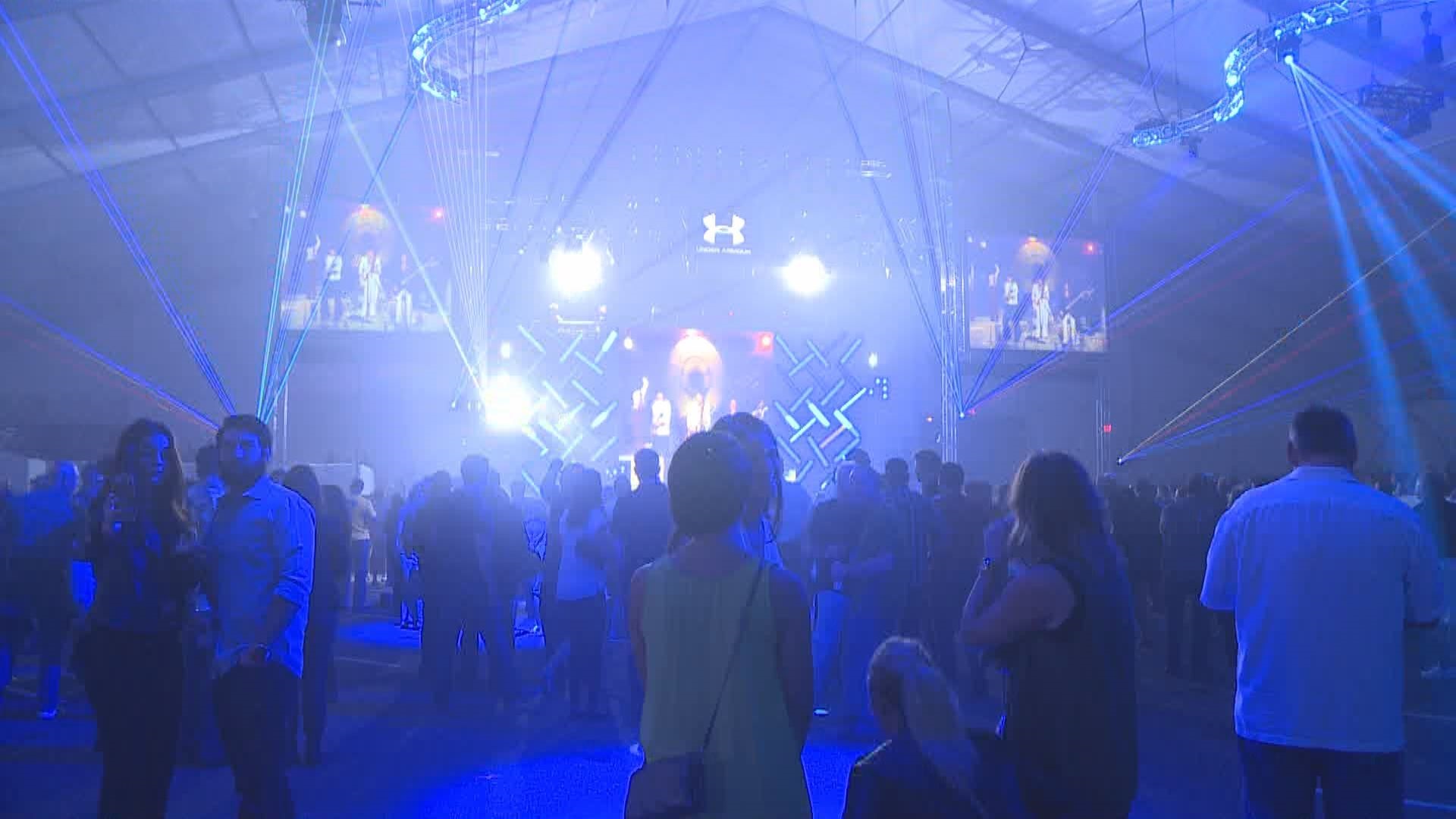 Few tickets remain for Phoenix Open week Birds Nest concerts | 12news.com