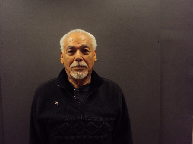 Bullhead City man, 84, accused of molesting girls | 12news.com