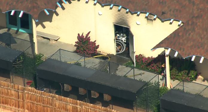 Fire at Wildlife World Zoo aquarium | 12news.com