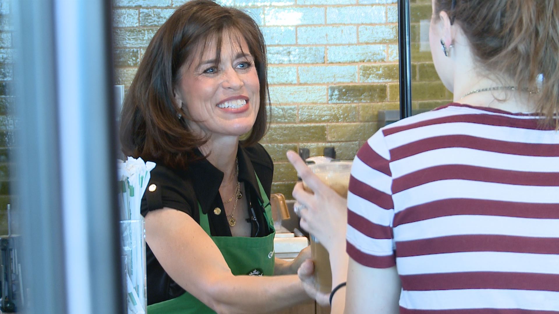 Coffee community rallies to assist homeless customer | 12news.com