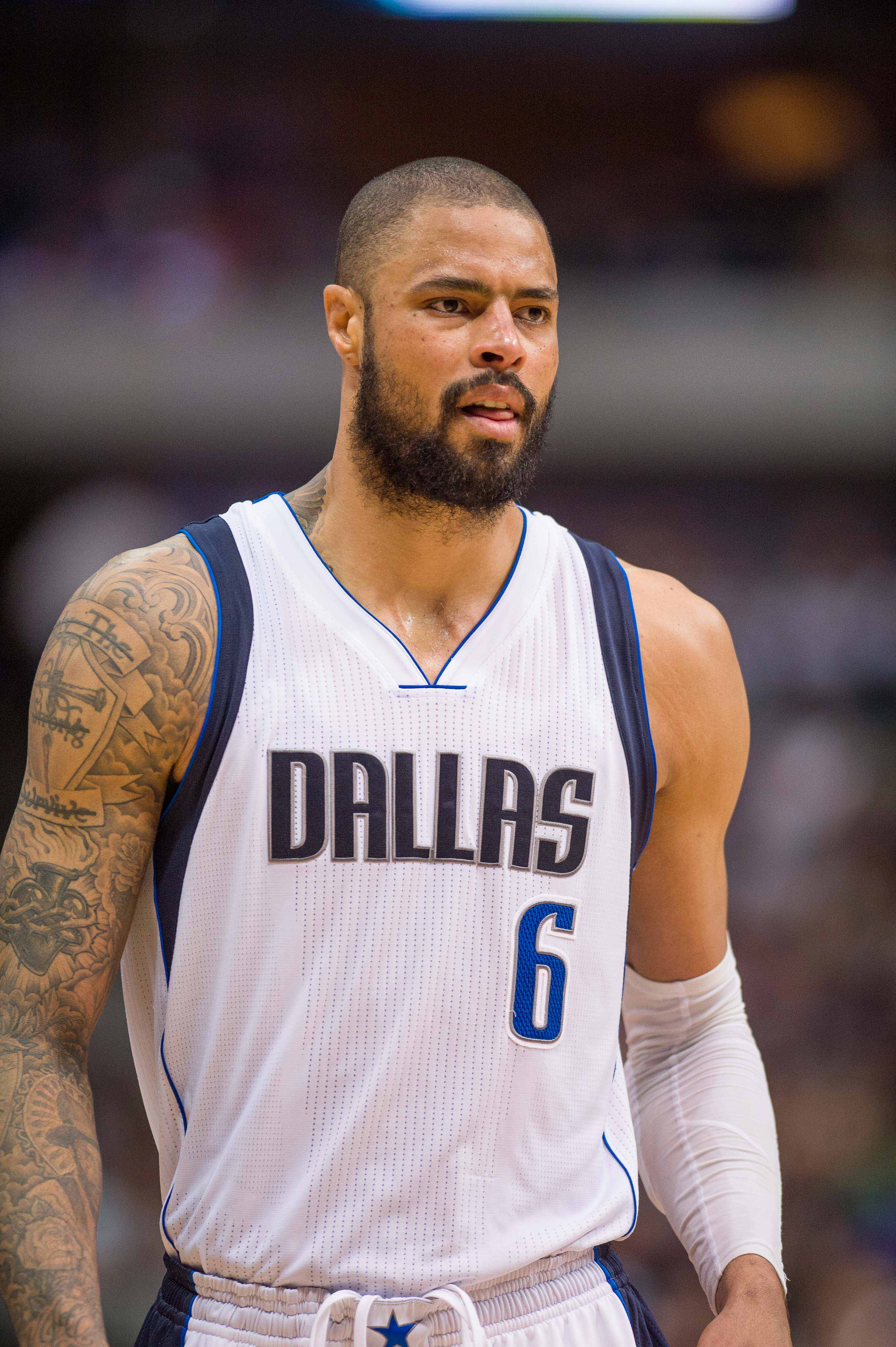 Report: Suns sign Tyson Chandler to four-year, $52 million deal ...