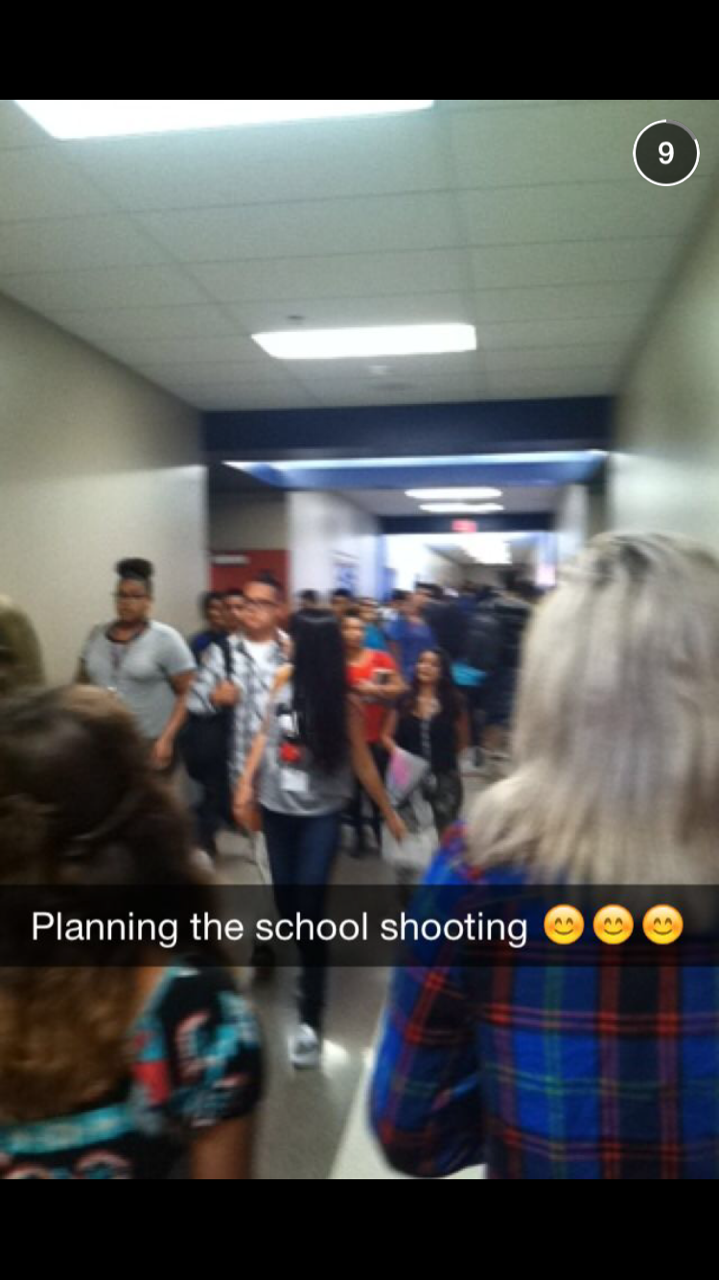 Phoenix teen detained for Snapchat school shooting threat | 12news.com