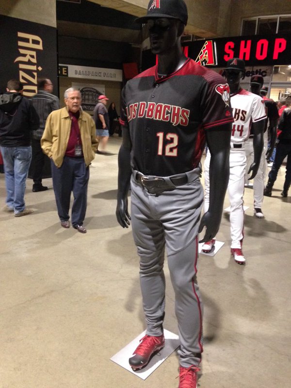 PHOTOS: Diamondbacks unveil new uniforms | 12news.com