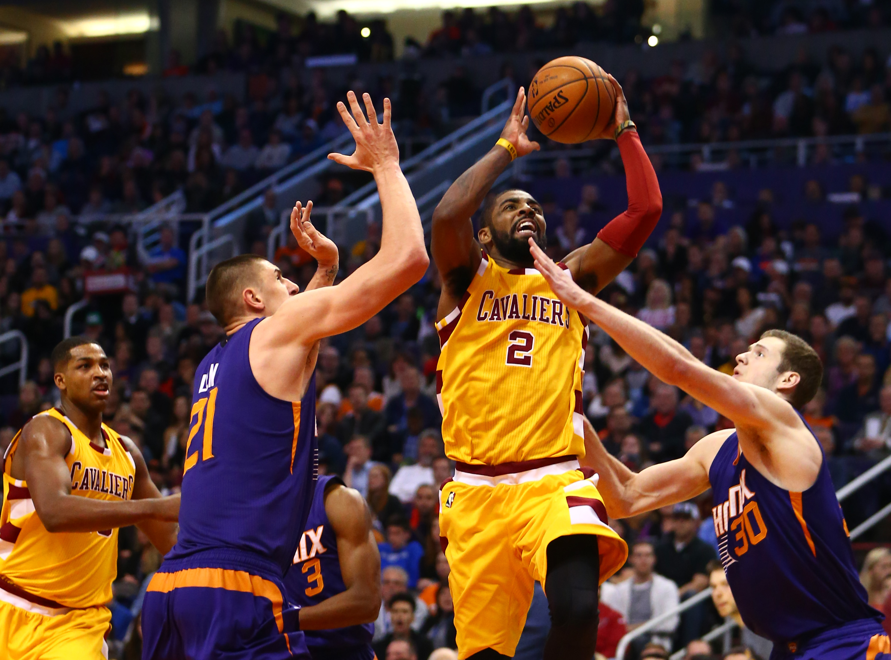 Irving's late shooting leads Cavaliers past Suns 101-97 | 12news.com
