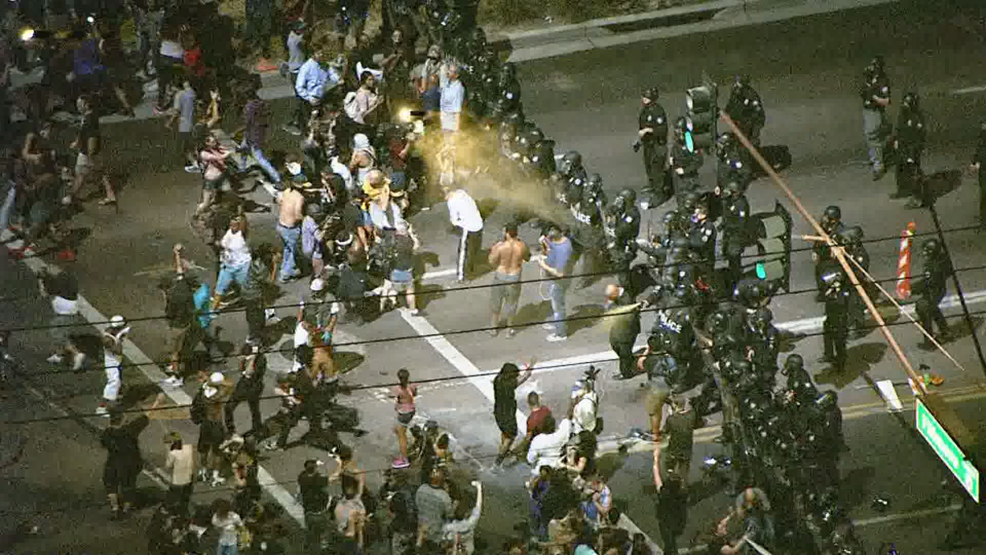 Phoenix police use tear gas to break up protest | wtsp.com