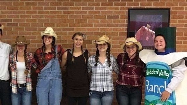 Ranch dressing outfit lands girl Hidden Valley donation | 12news.com