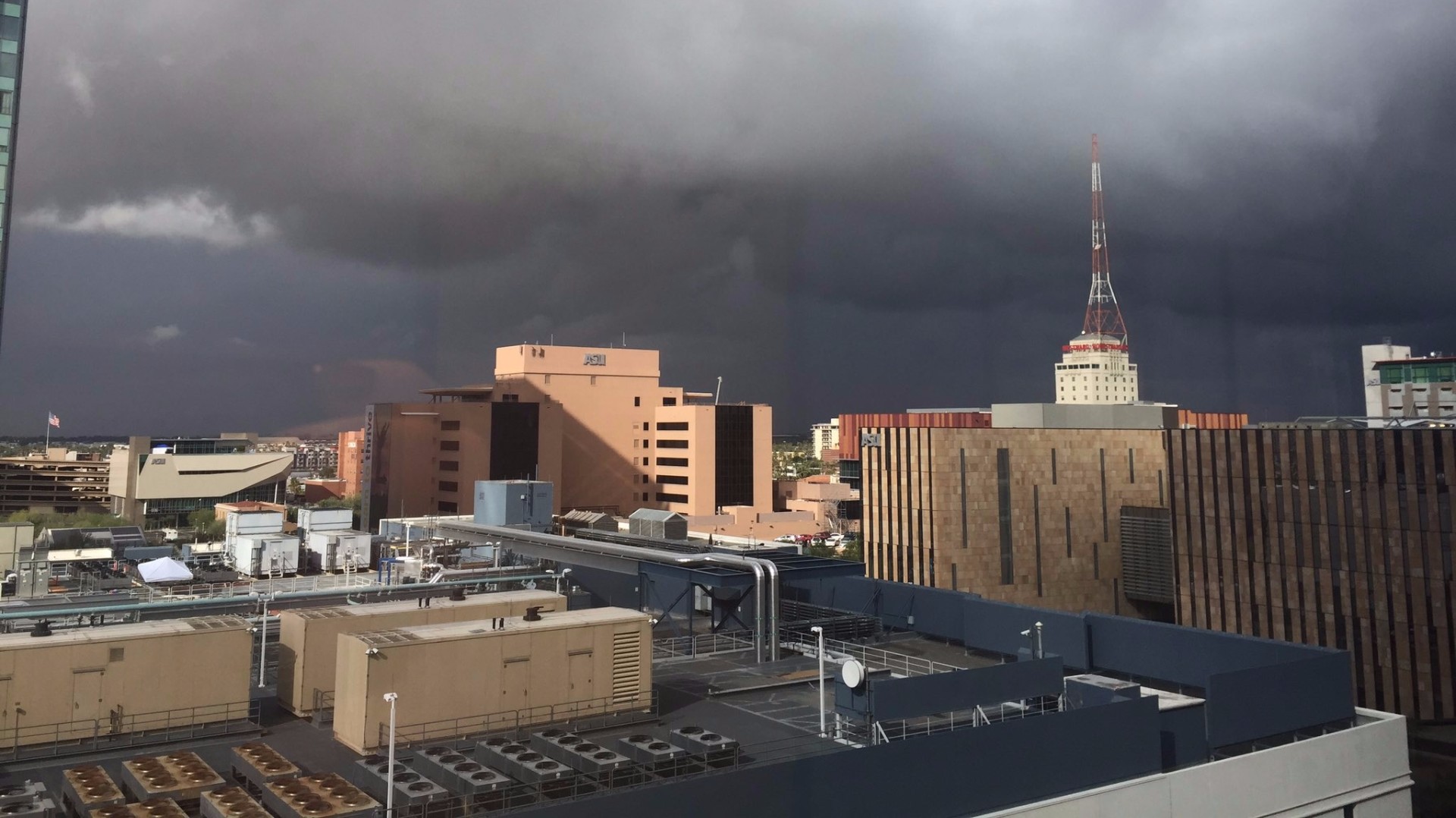 Rain, stormy conditions move through Phoenix area | 12news.com