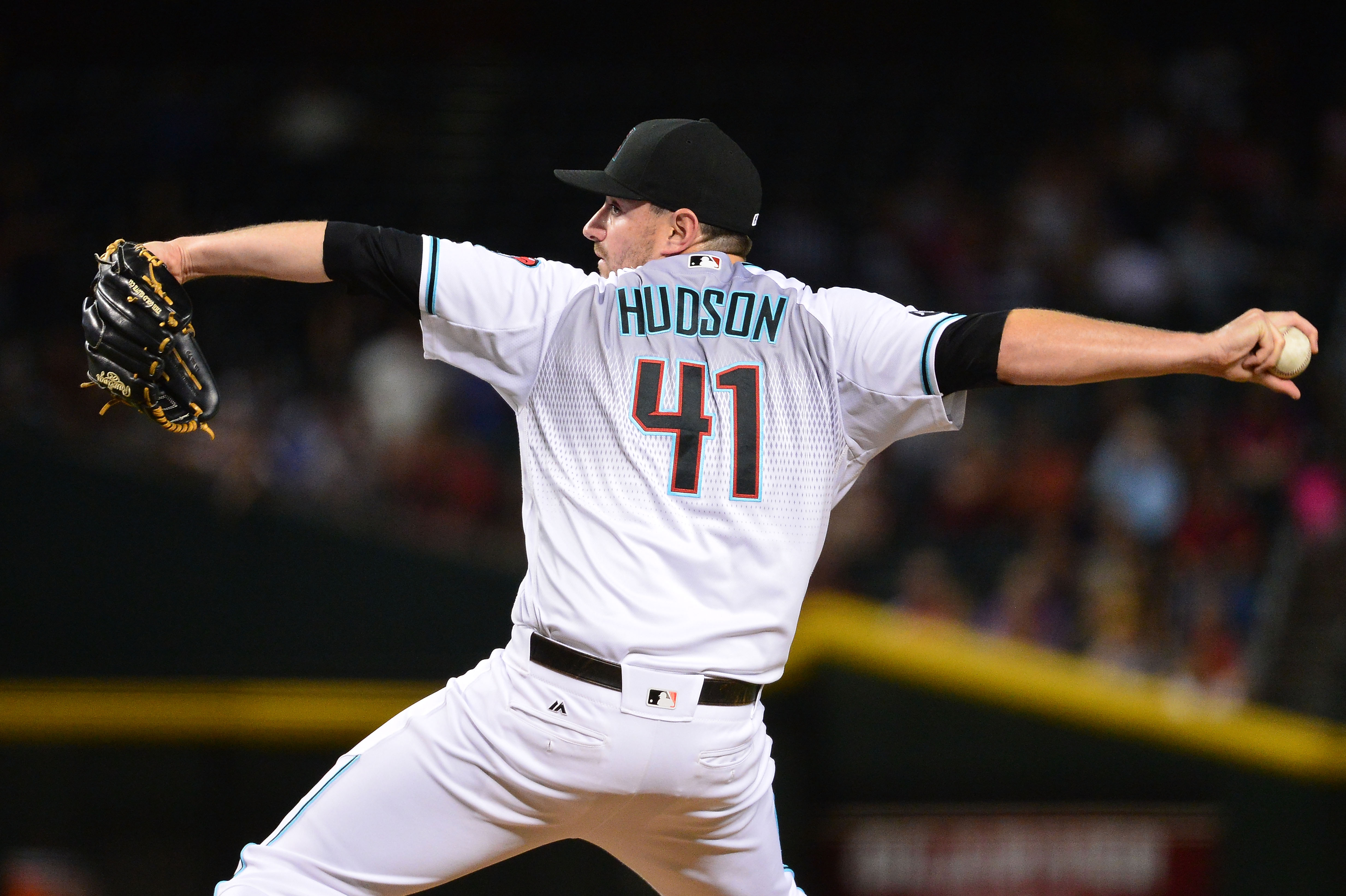 Daniel Hudson, Pirates agree to $11M million, 2-year deal | 12news.com