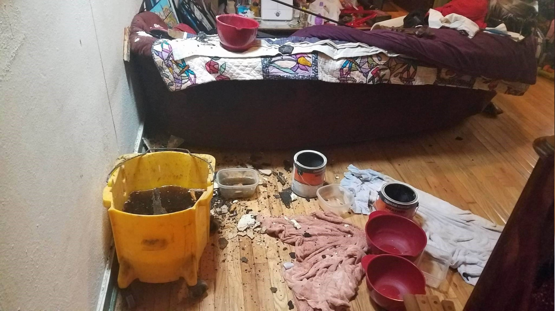 After landlord ignores complaints, woman says construction worker fell ...